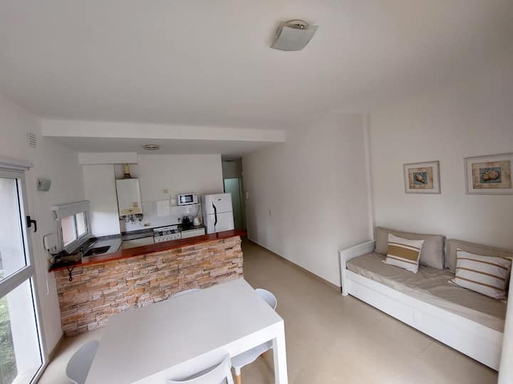 Lindo 2 Amb Céntrico Con Cochera Y Fibra Optica - Pinamar