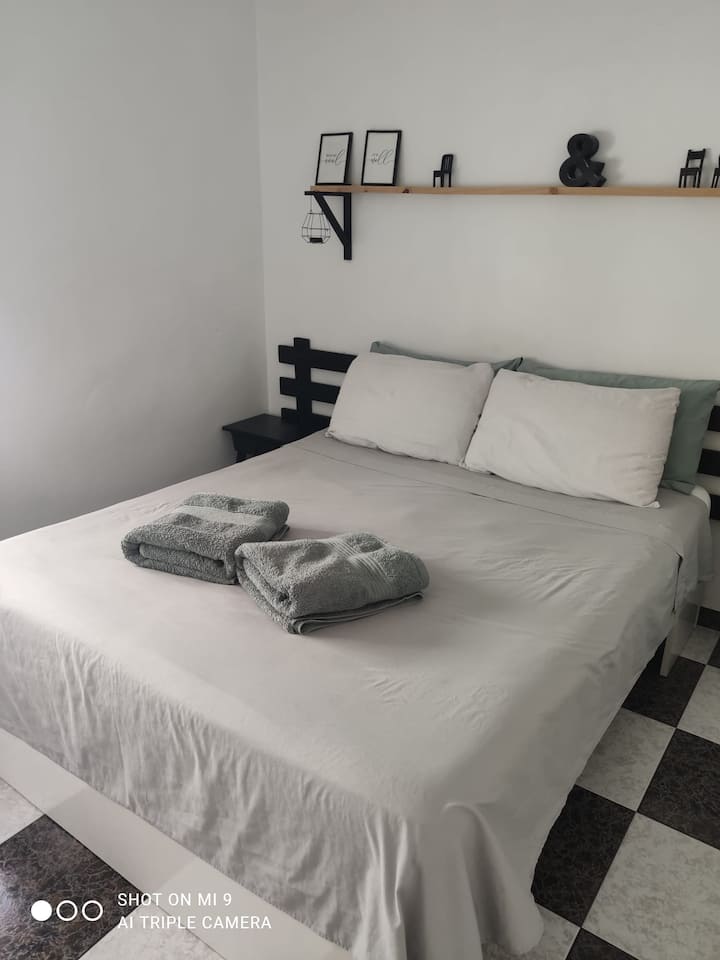 Habitación 2 En Piso Compartido. - Fuengirola