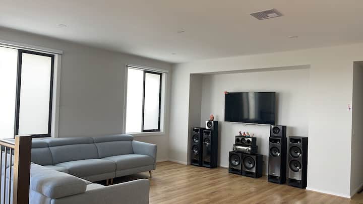 Private Room In Our Family House With Shared Bath. - Melbourne