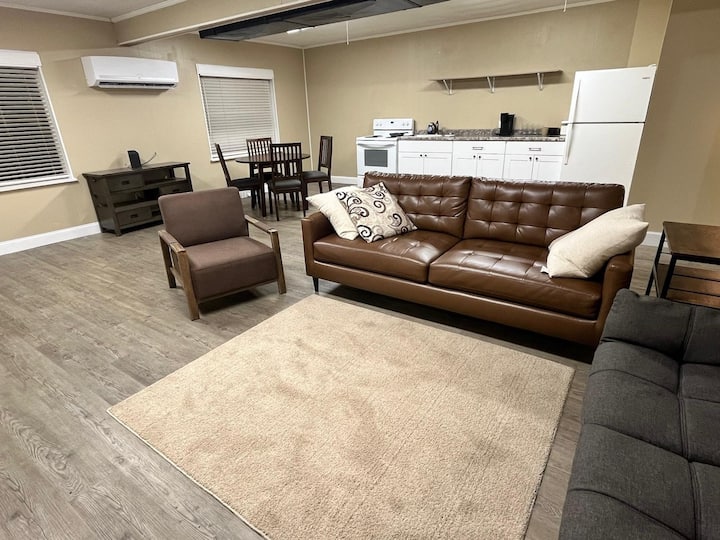 Comfy And Cozy - Elizabethtown, KY