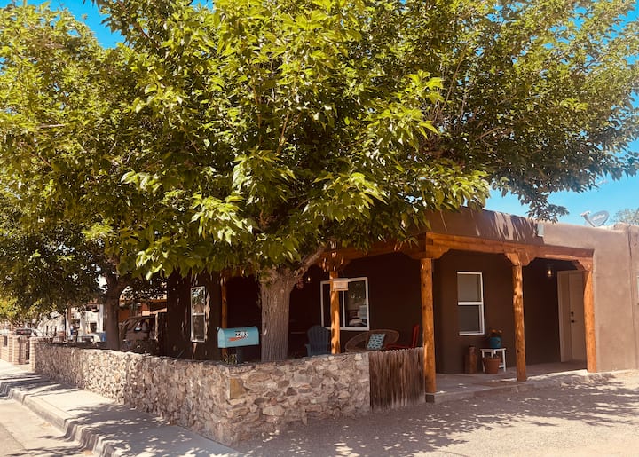 Casa Dora - Old Town Abq - Albuquerque, NM