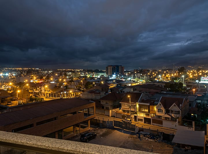 Luxury Private Suite At The Olimpo - Cuenca