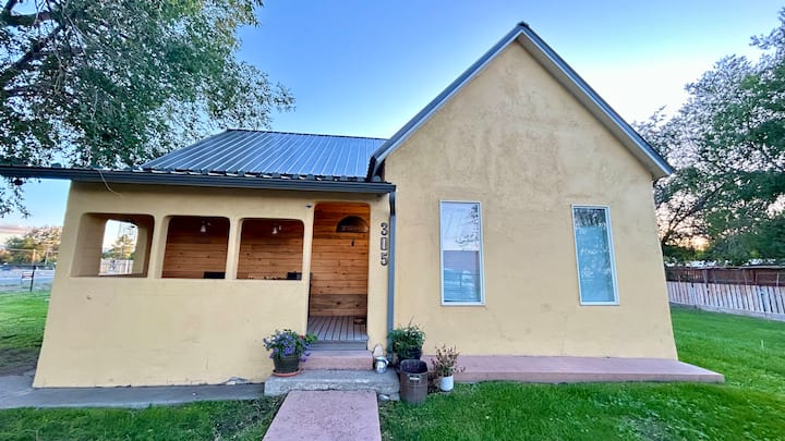 The Reign Haus - Montrose, CO