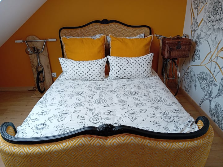 Les éTapes Chartraines Chambre / Jaccuzi/ Parking - Chartres