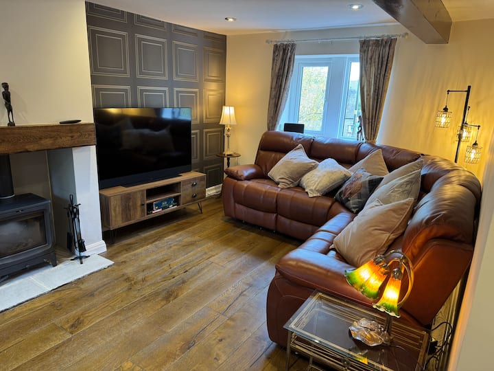 3 Bedroom Dog Friendly Cottage With Off Lead Field - Burnsall