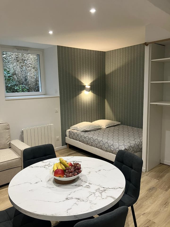 Studio La Chapelle 2 - Laval, France