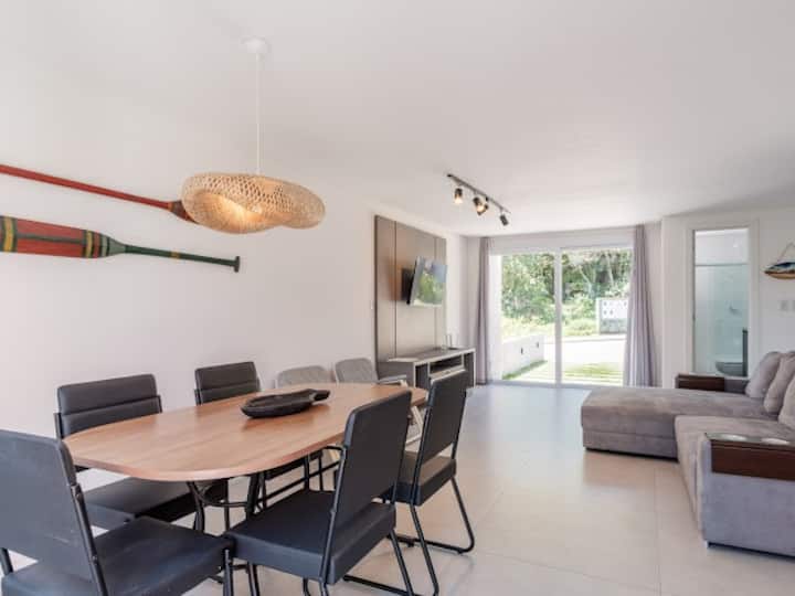 Casa Nova Em Garopaba C/ar.3 Quartos E 3 Banheiros - Garopaba