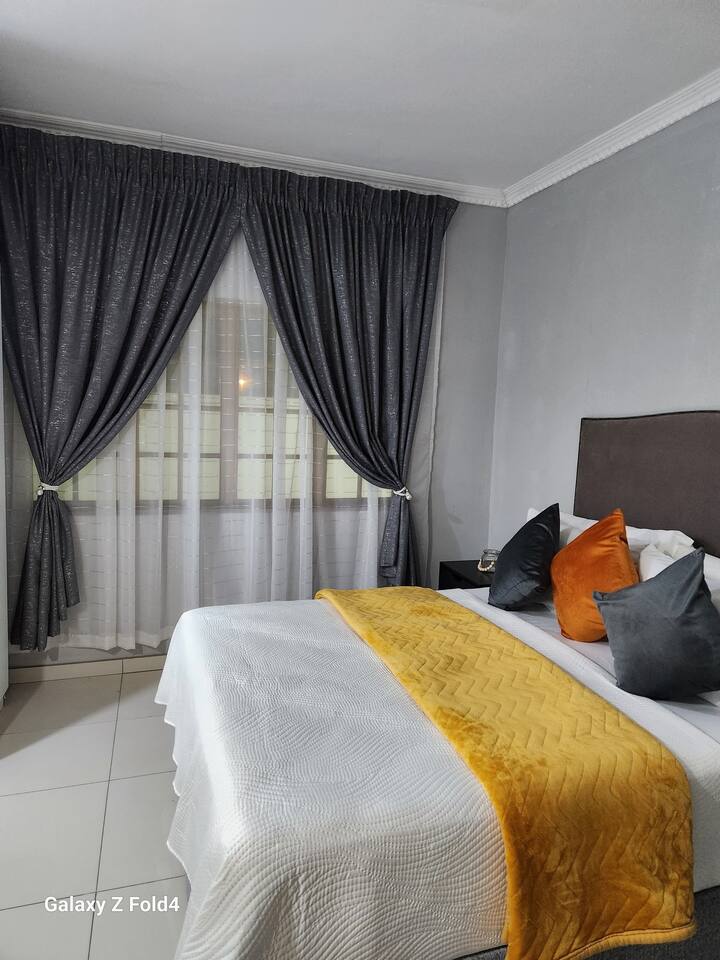 Inter Sunshine Inn - Gaborone
