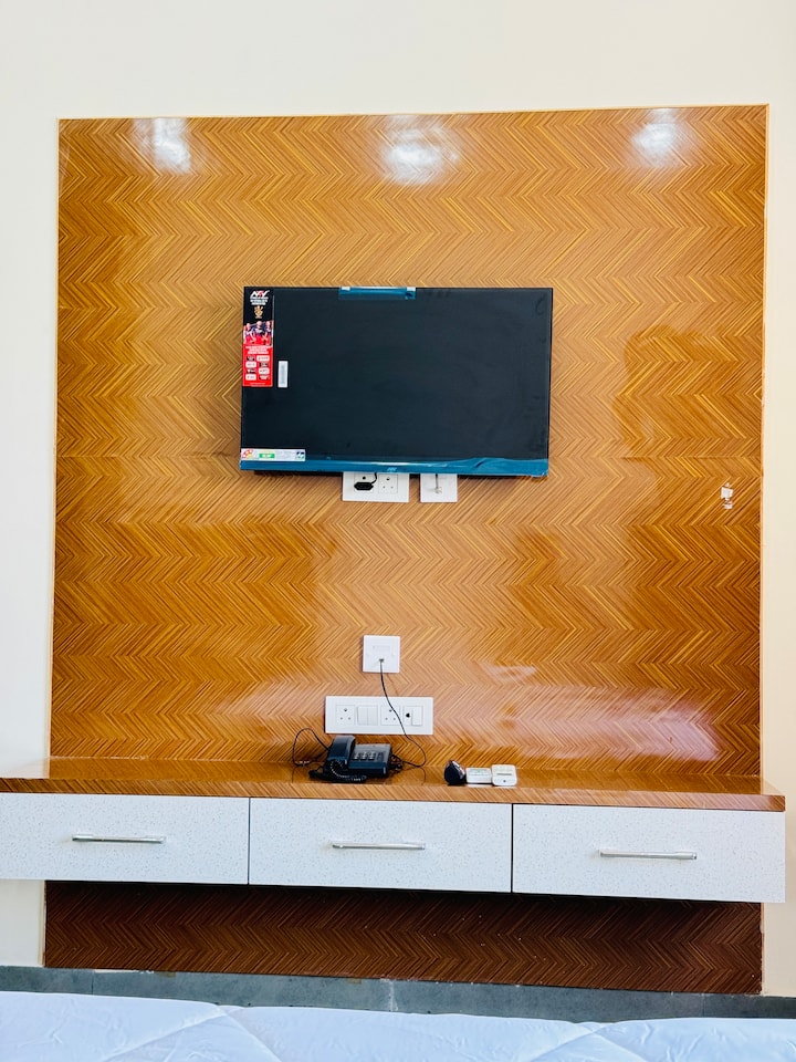 The 5* Star Uxury Living In Udaipur - Udaipur