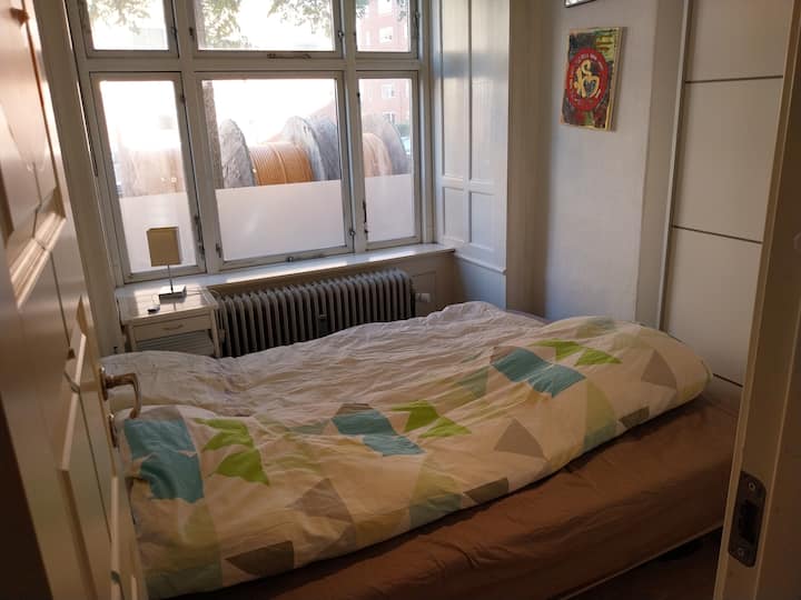 2 Værelser Udlejes I Det Centrale Valby. - Copenhagen