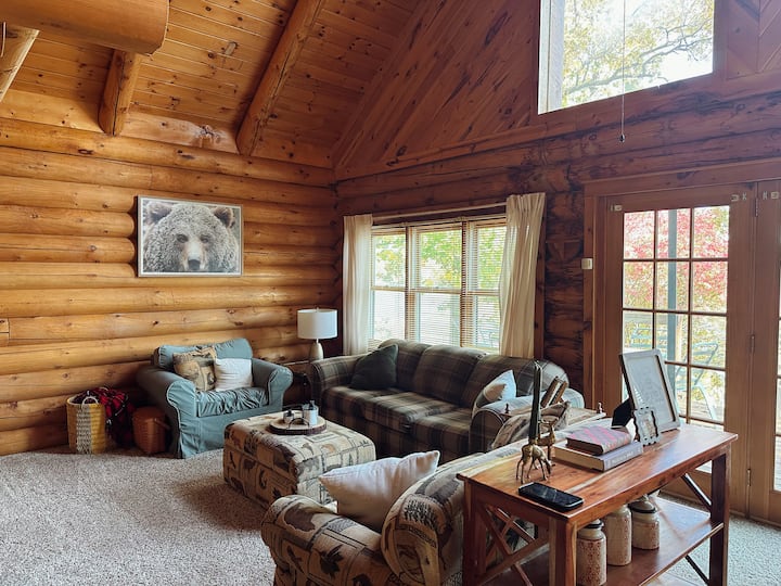 Lakeside Log Cabin - Sauna & Snowmobile Trails - Splash Park, Princeton