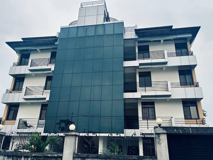 Logement Calme Au Centre De Kin - Kinshasa
