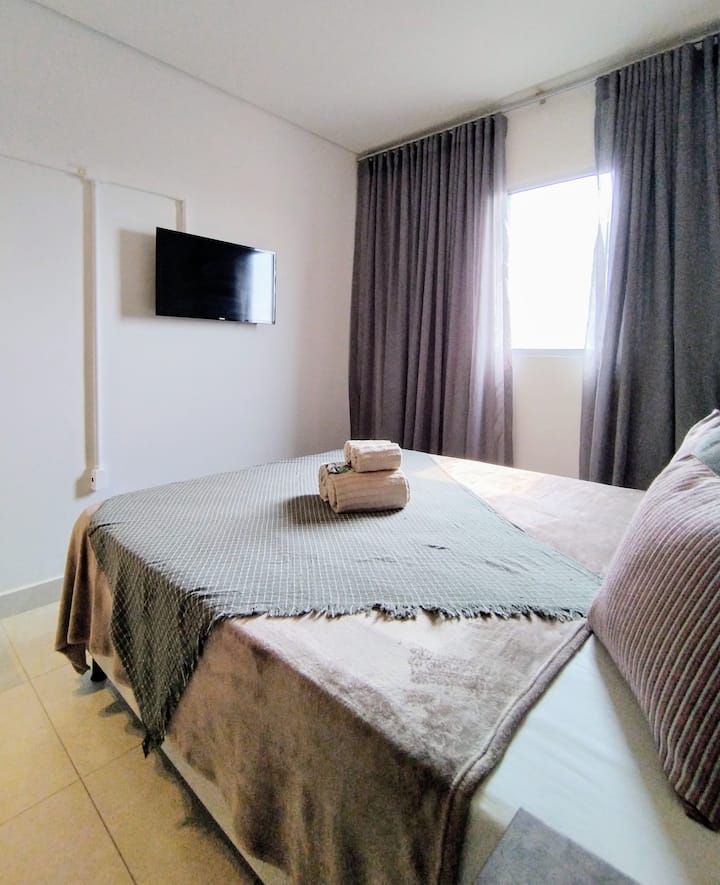 Formula 1 - Próximo Ao Autódromo De Interlagos - Santo Amaro