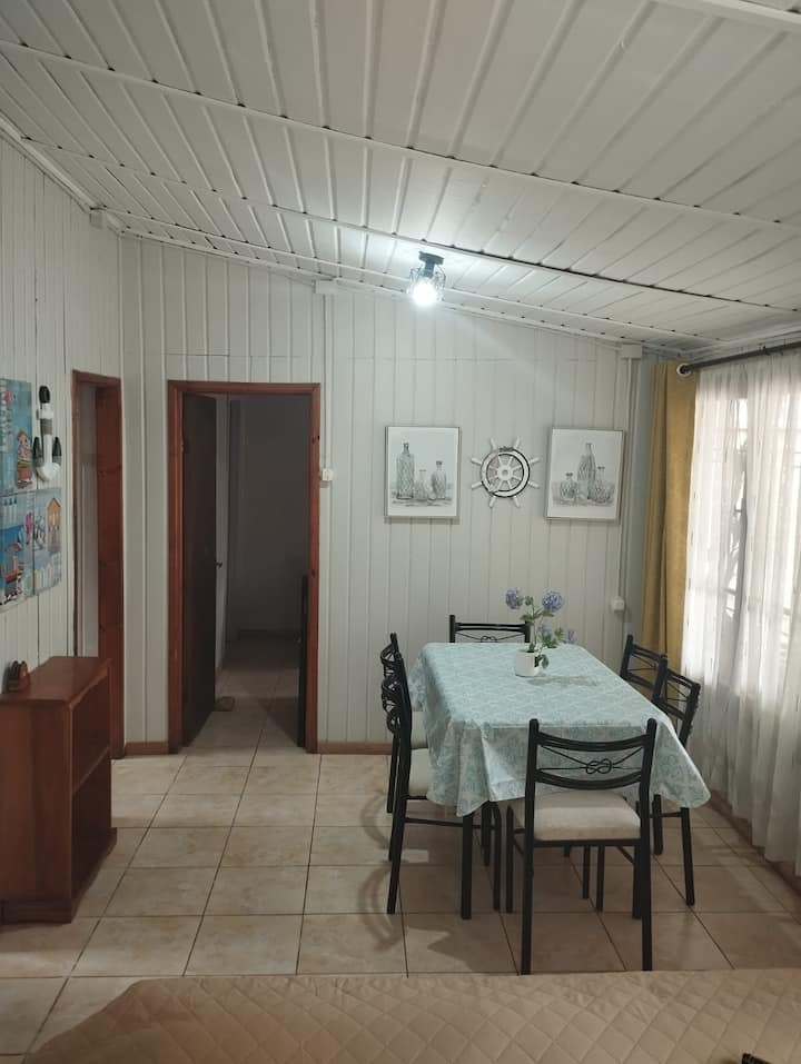 : . Cabaña En Papudo - 6 Personas . : - Papudo