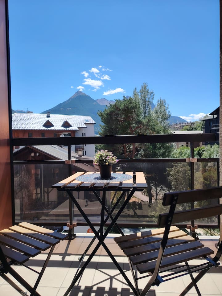 Bel Appartement Au Pied Des Remontées Mécaniques. - Briançon