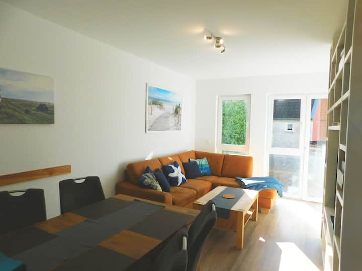 Apartment "Hafenblick" 4 People, 3-room Apartment - Barth