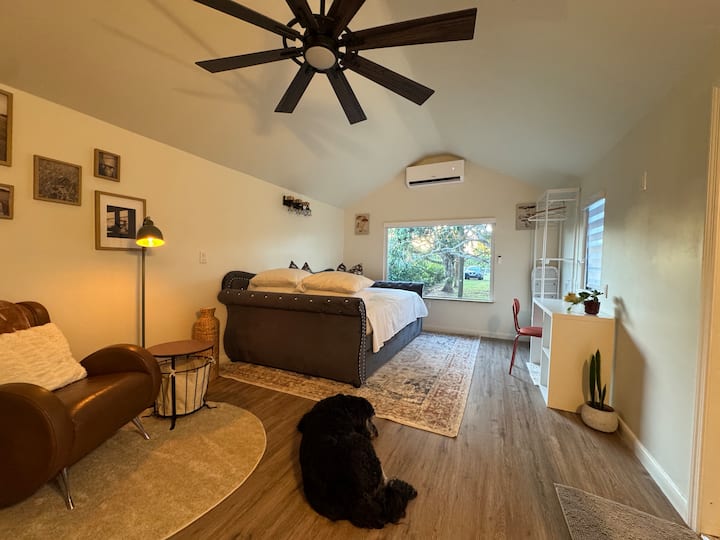 “ Private Suite At Hacienda Paraiso” - Everglades, FL