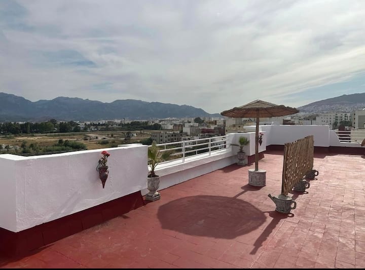 Appart Calme Et Vue Panoramique Sur Les Montagnes - Tetuán