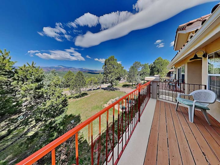 Tanglewood | Stunning Mountain Views - Ruidoso, NM