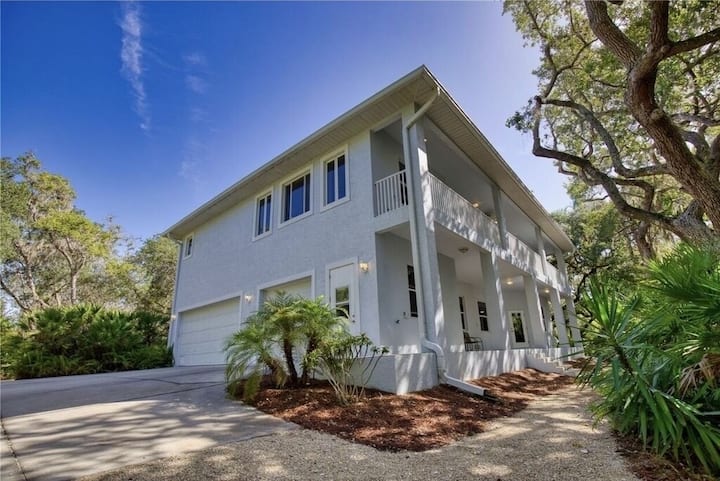 Sunset On Bayshore - Englewood, FL