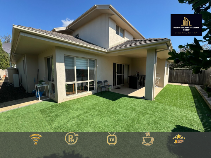 Aa-moonlit-x - Canberra