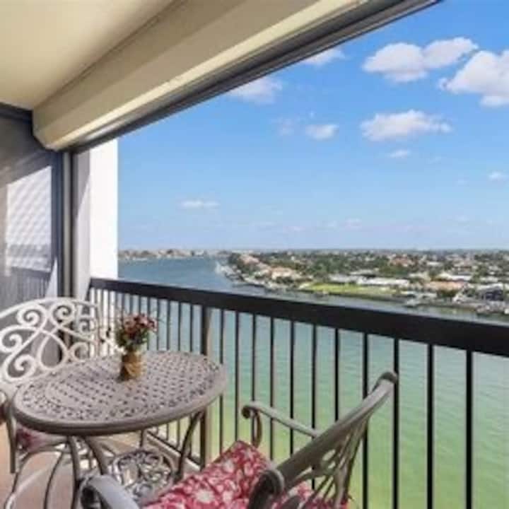 Waterfront Condo Stpete Beach Florida 2 Bed 2 Bath - Gulfport, FL