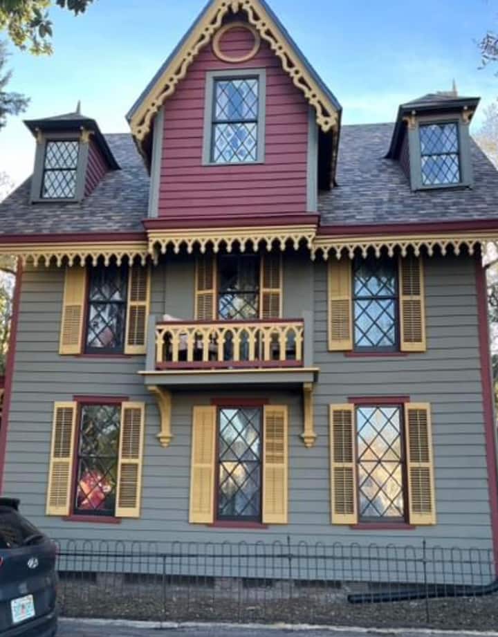 The Sanbury Cottage - St. Augustine, FL