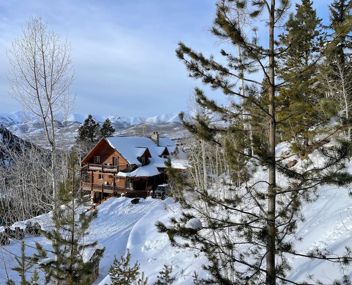 6k Sq Ft Winter Wonderland Mtn Lodge On 20 Acres - Cuberant Lake, UT