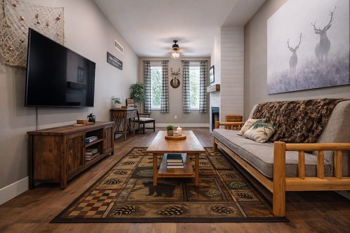 Soulard Rustic Vibes • Wifi • Laundry • Patio - Saint-Louis, MO