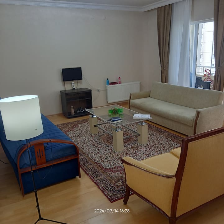 ÇAnkaya üNiversitesi Karşısi - Ankara