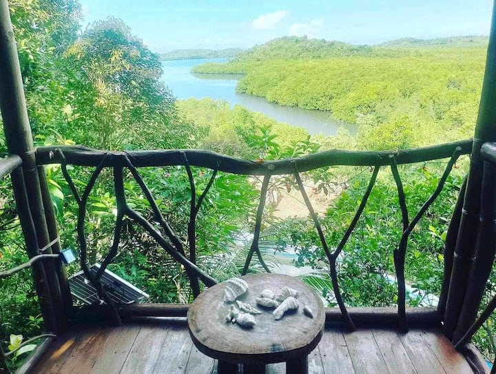 Sanctuaria Oceanview Trippy Teepee Treehouse - Busuanga
