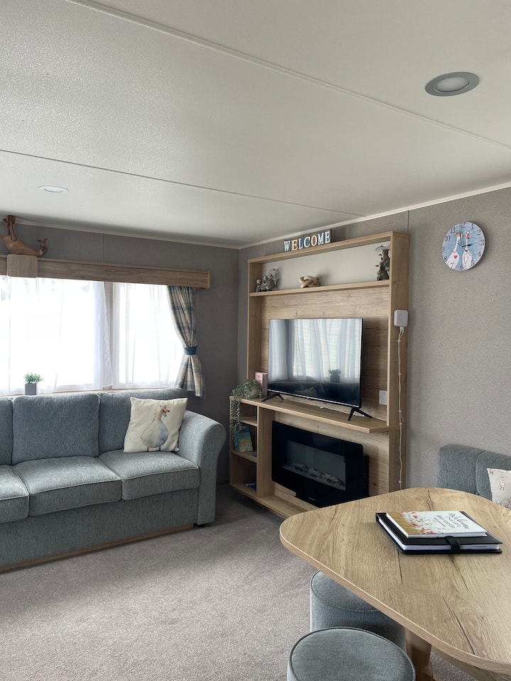 Modern 3 Bed Caravan, Hoburne Cotswold - Cotswolds