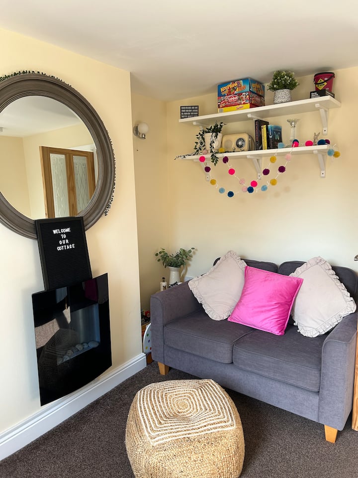 Cosy Cottage-bailgate, Garden & Parking - Lincoln