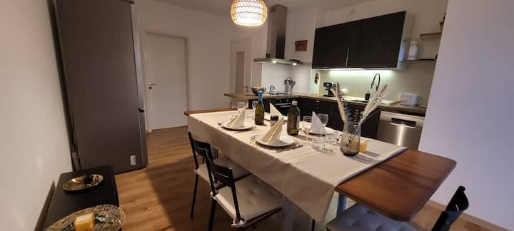 Charmante Wohnung: Lugano/como&privater Parkplatz - Como