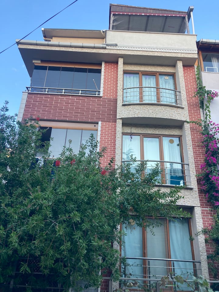 ŞEhir Merkezinde Balkonlu Daire - Tekirdağ