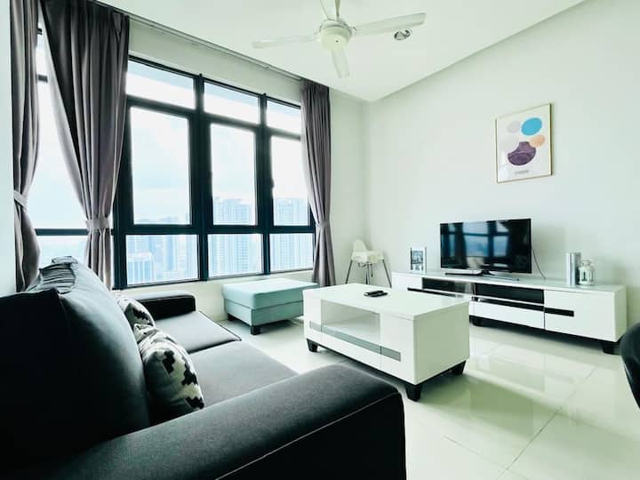 Trop 3br-3min To St Joseph-weekly Clean Ok, Pet Ok - Kota Damansara