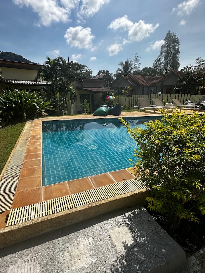 Cozy & Charming Pool-side Studio @Escapecabins - Ko Lanta