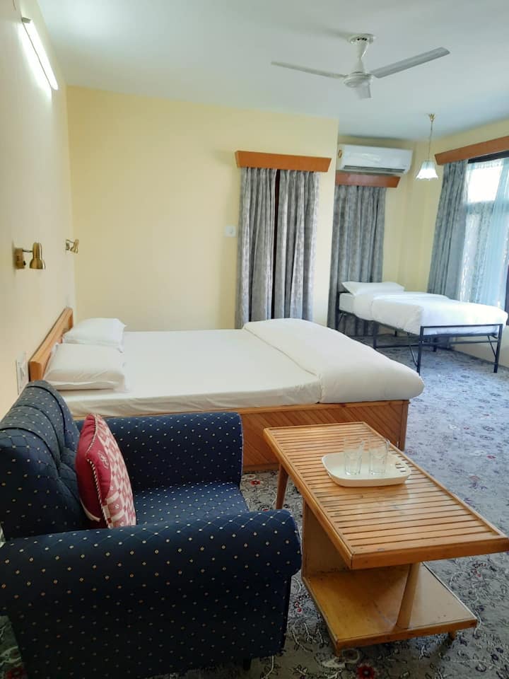 Family Combo | Riverside B&b - Srinagar