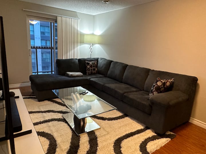 Cozy Private Bedroom And Bathroom Attached - London