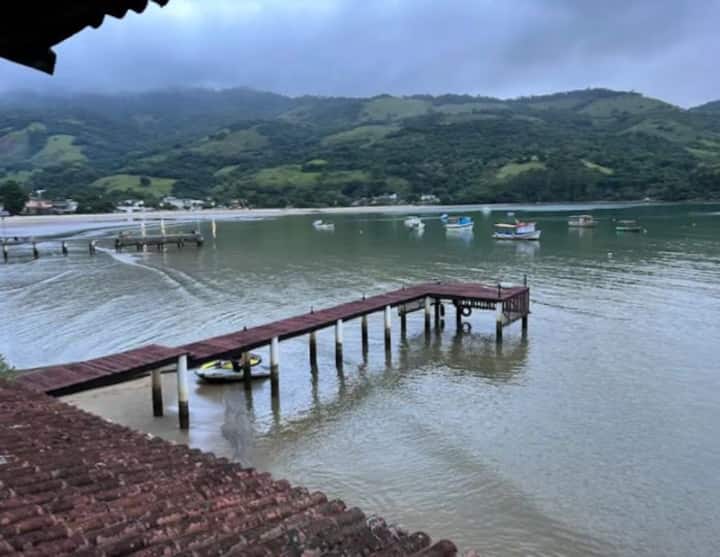 Mini Casa Compacta / Vista Mar - Angra dos Reis