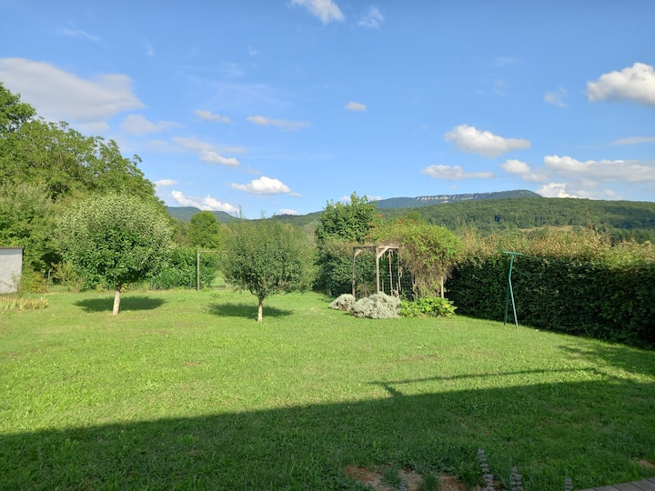 Maison Avec Jardin à La Campagne - Arc-et-Senans