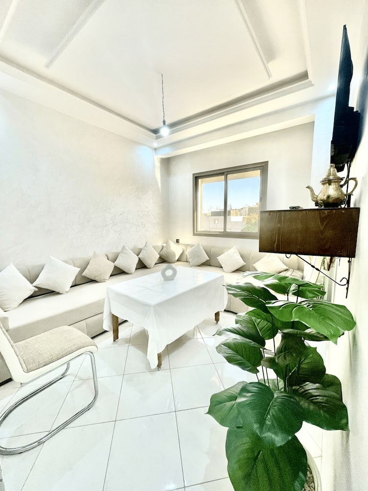Clean Budget Studio In Central Great For Travelers - Agadir