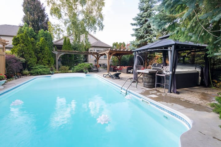 Home In Richmond Hill Cozyclean And Friendly Space - Vaughan
