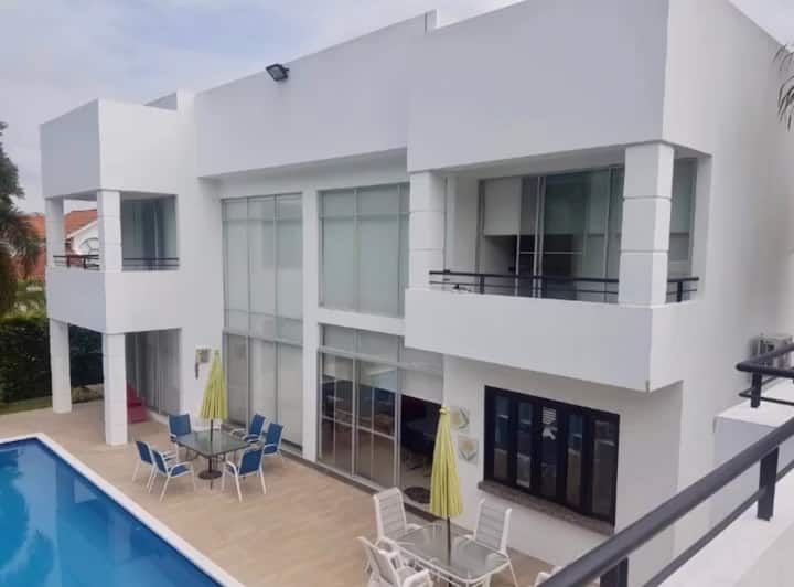 Casa Vacacional El Imperio - Carmen Apicala