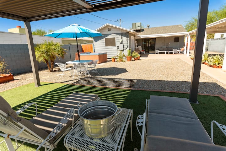 Mid-century Modern Gem Midtown - Phoenix, AZ