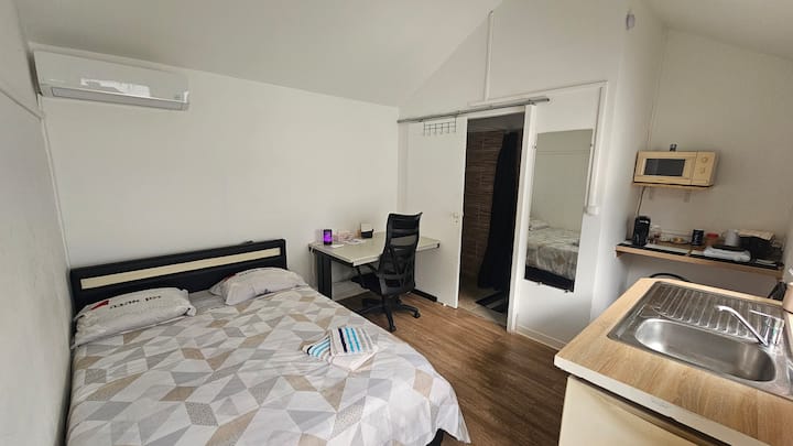 Studio éQuipé Et Indépendant - Ste Clotilde Centre - Saint-Denis, La Réunion