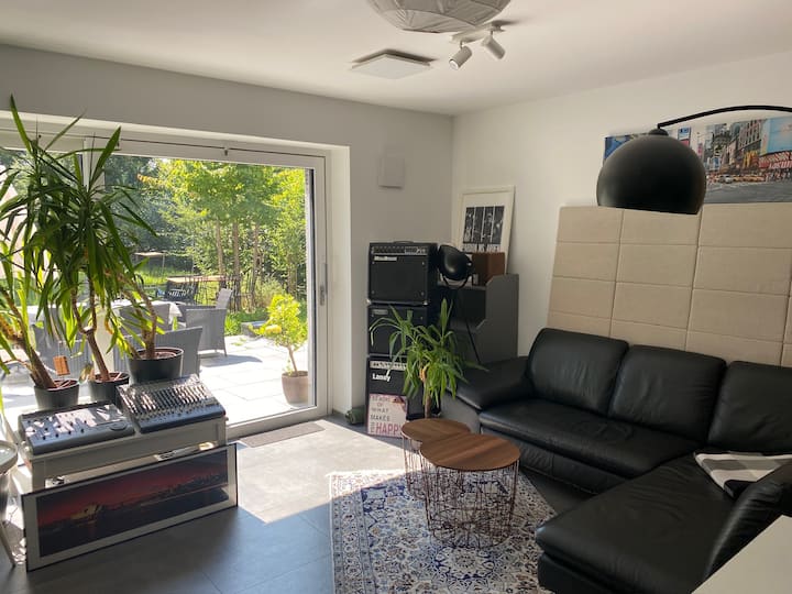 Jaybird-house (.Com) Close To Messe München / City - Ottobrunn