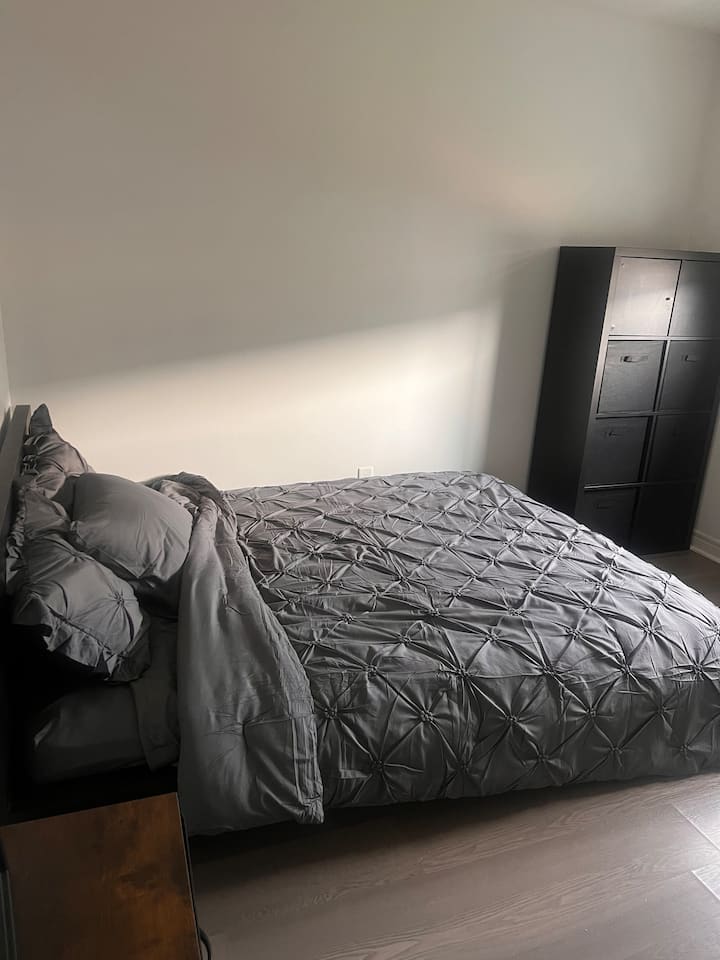 Private Room With Lock - Welland