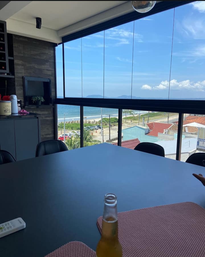 Apto De Luxo Frente Ao Mar - Itapoá