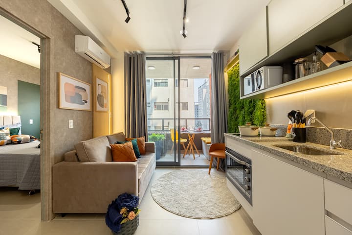 Ar Quente/frio 1 Quarto E Varanda Na Frei Caneca - São Paulo